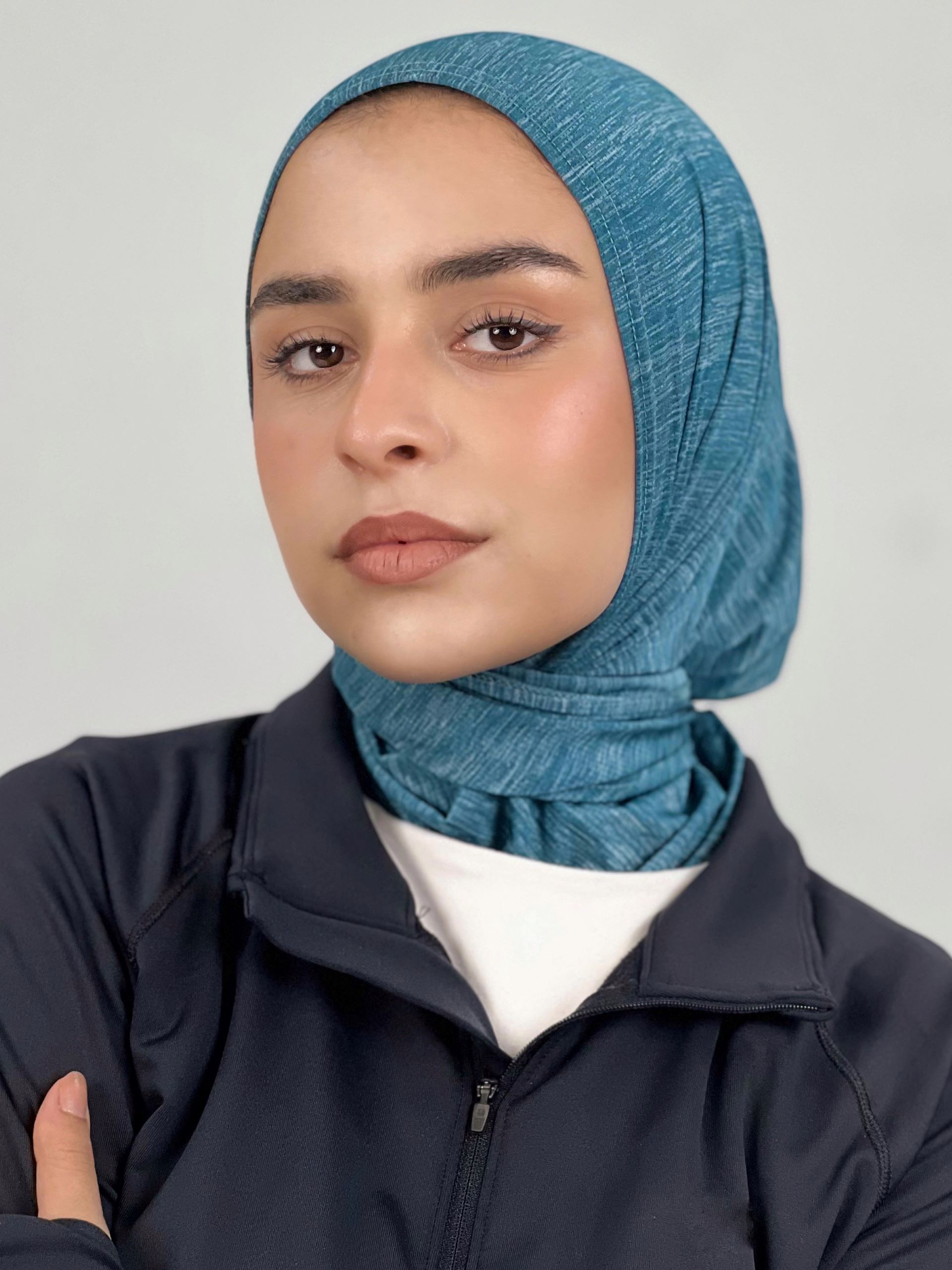 Triangle Twist Sport Hair Cover - Piano