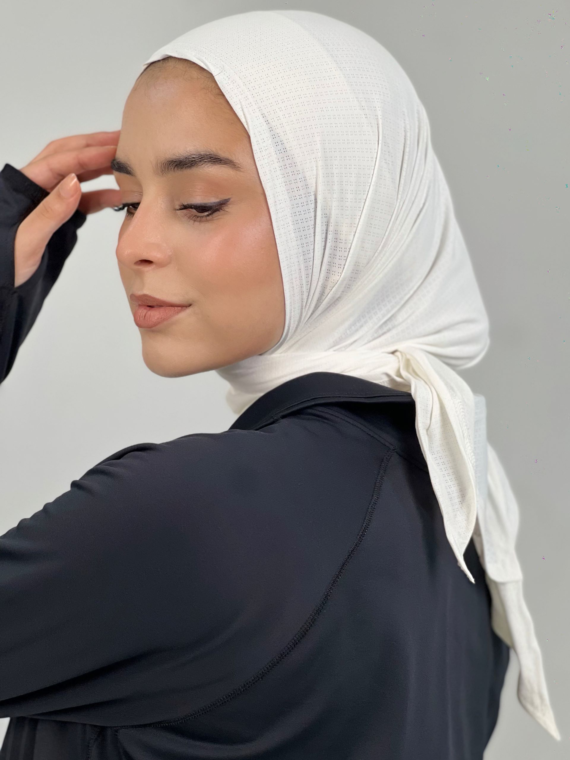 Triangle Twist Sport Hair Cover - Piano